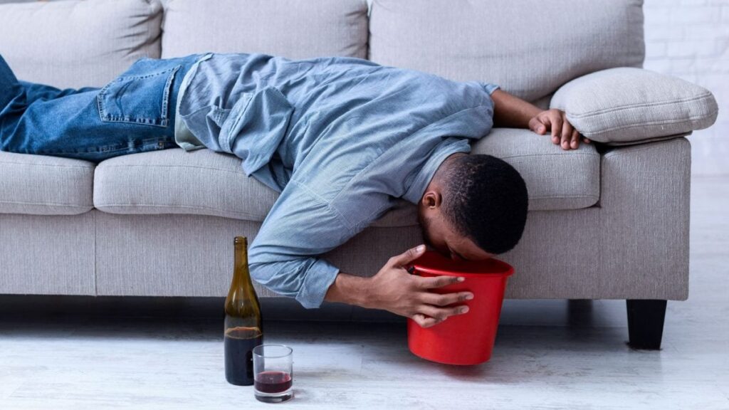A emergency artist replies: Why do you vomit after drinking too much ...